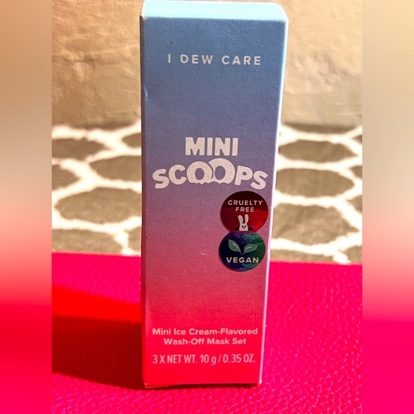 i dew care | Skincare | I Dew Care Mini Scoops Mask Set Blue And Red ...
